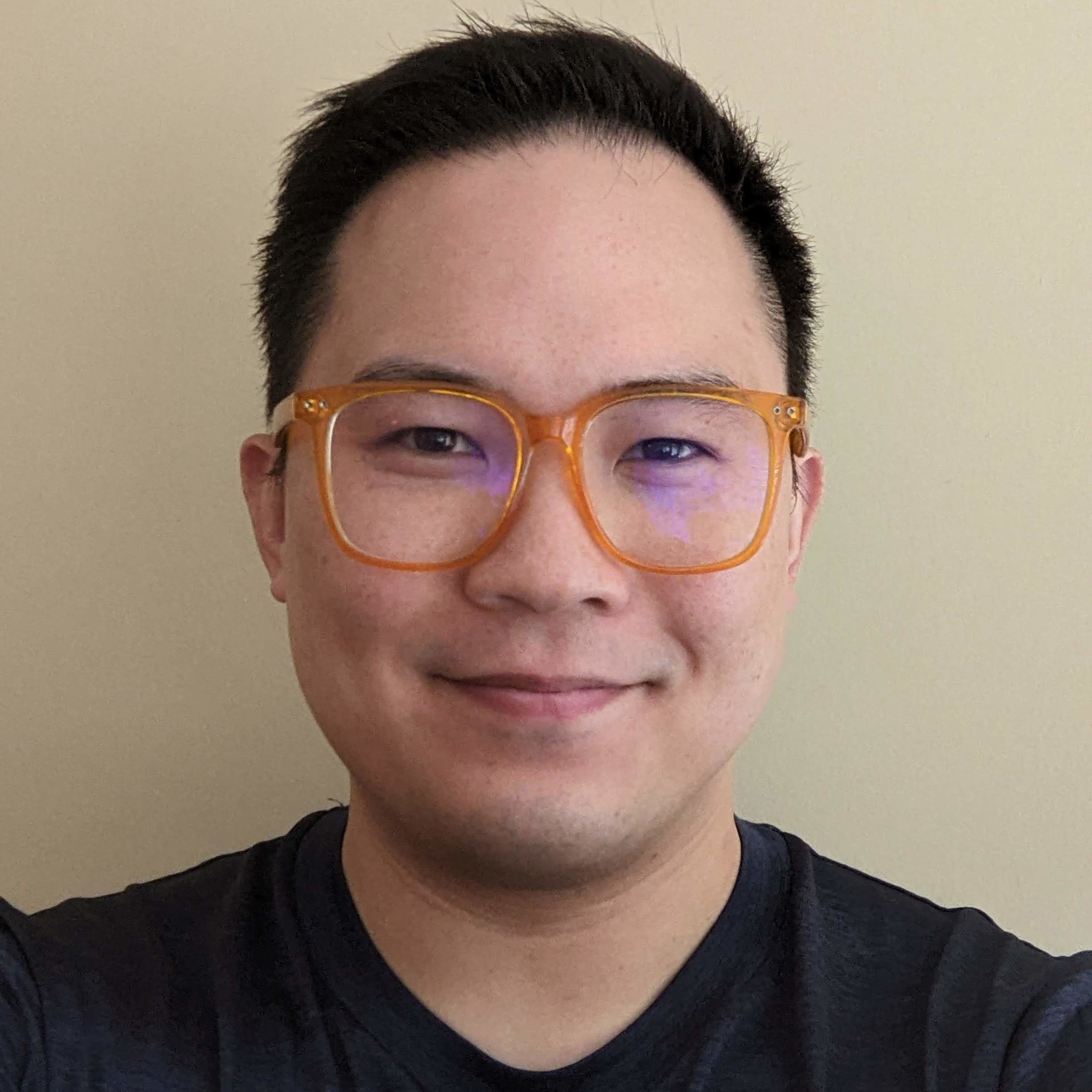 Creating and Sharing Scalable Applications with Shiny